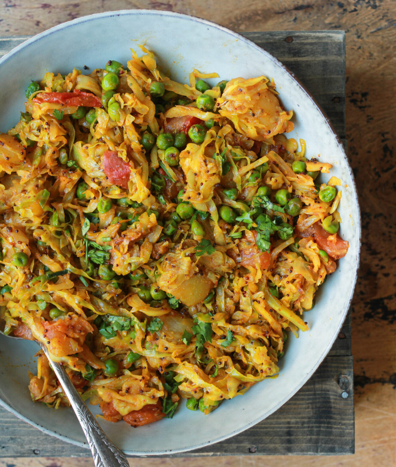 Cabbage Peas nu Shaak | Aloo Patta Gobi Recipe The Whisk Addict - Easy ...