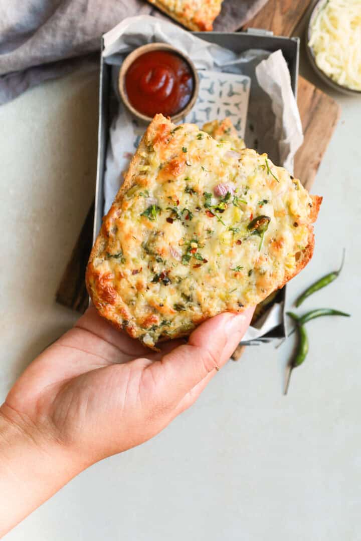 Chili Cheese Toast - The Whisk Addict - Easy Recipes With A Kick Of Spice